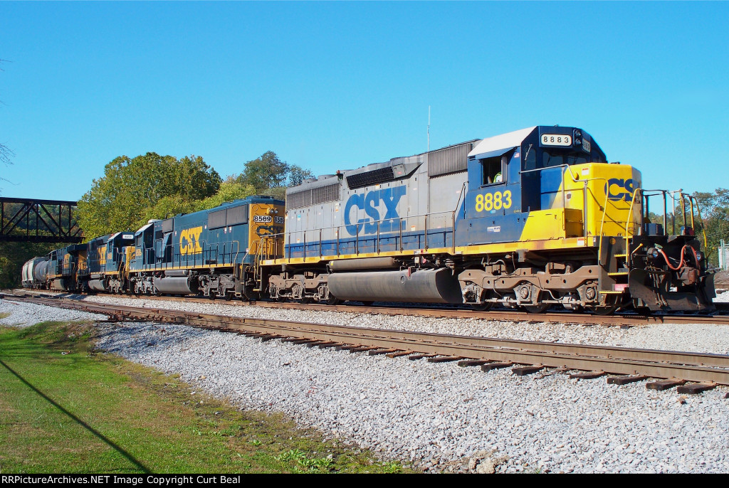 CSX 8883, 8589, 8458, 5273